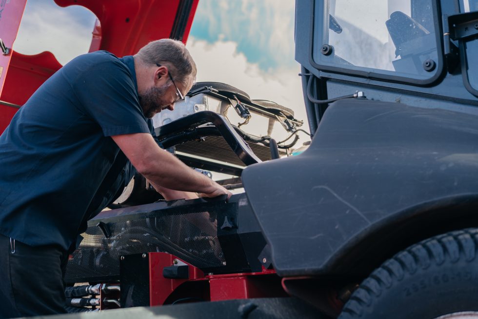 Service - MTI Distributing