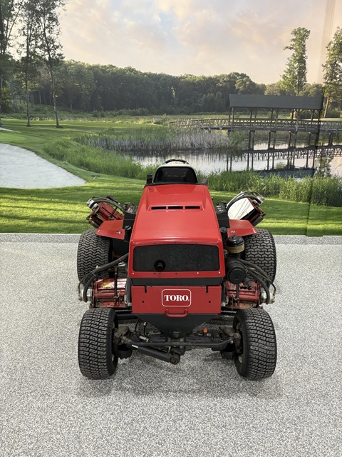 Toro Reelmaster 5500 - MTI Distributing